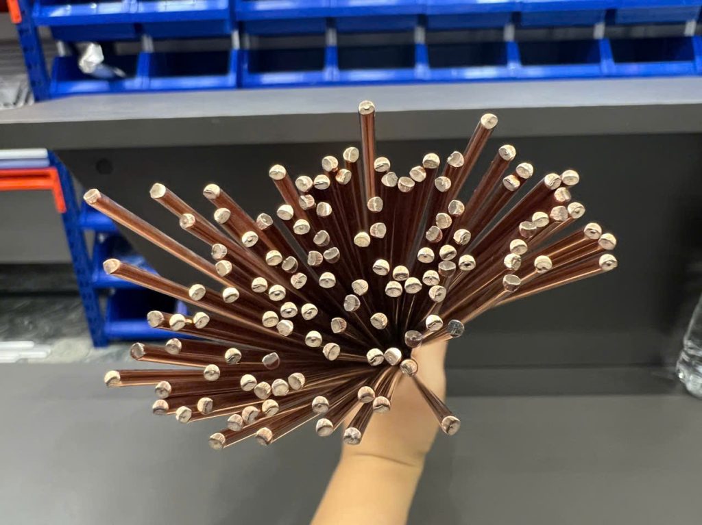 QUE HÀN ĐỒNG ĐỎ DẠNG TRÒN ĐẶC – Điện Lạnh Hoàng Dương